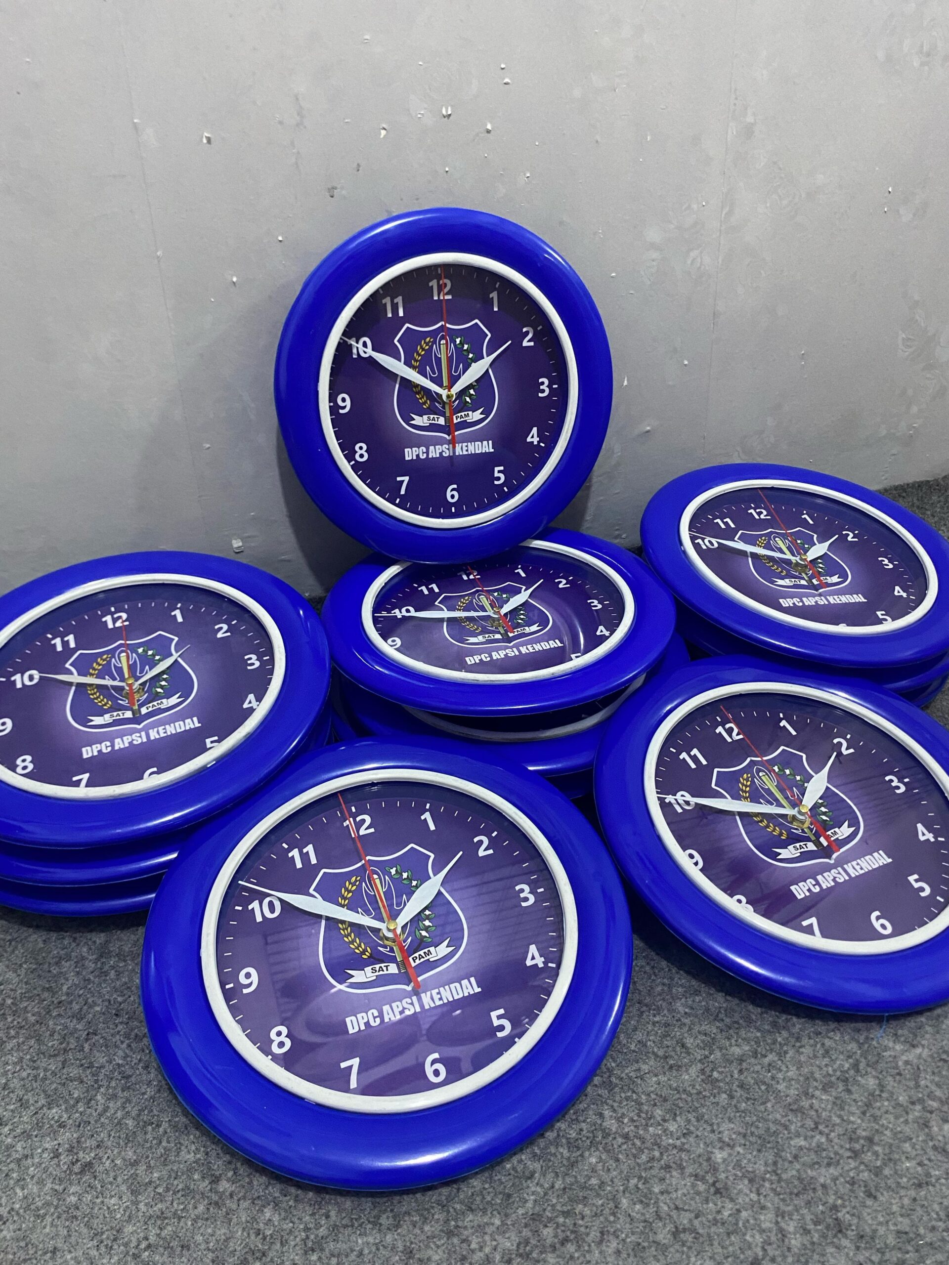 Membuat Jam Dinding Custom dengan Foto Keluarga - Cetakgift - Spesialis ...